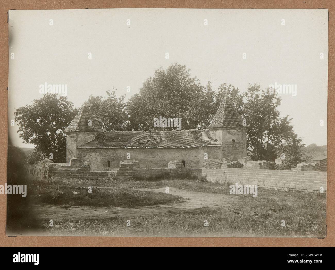 Ołyka (curr. Olyka, Ukraine). Radziwiłł family castle – terrace ...