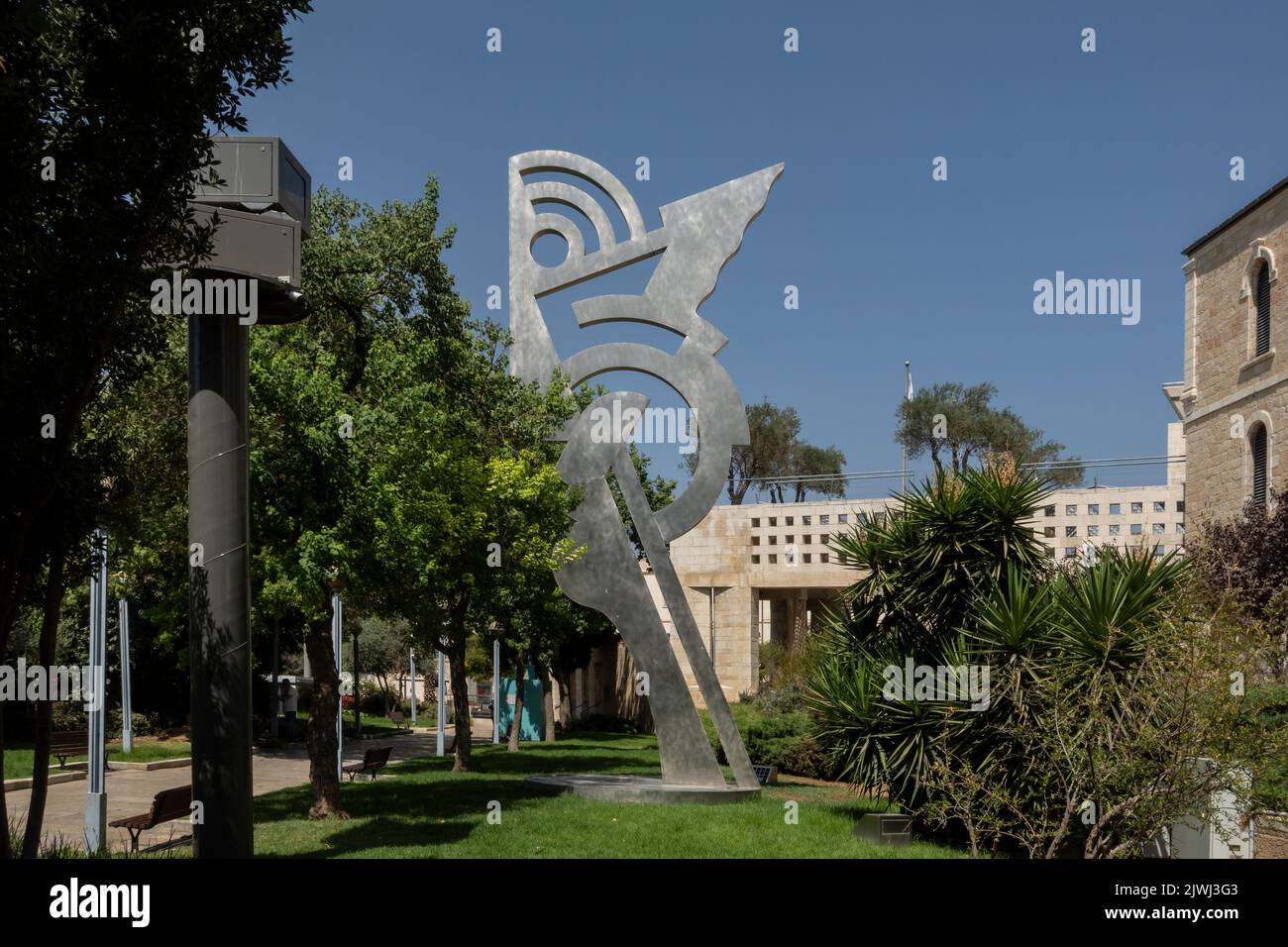 Steel sculpture by Roy Lichtenstein entitled Modern Head in memory of ...