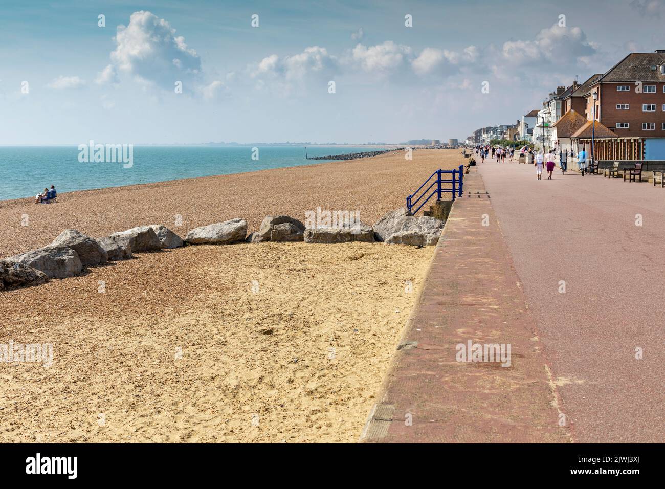 Marine parade hythe kent hi-res stock photography and images - Alamy