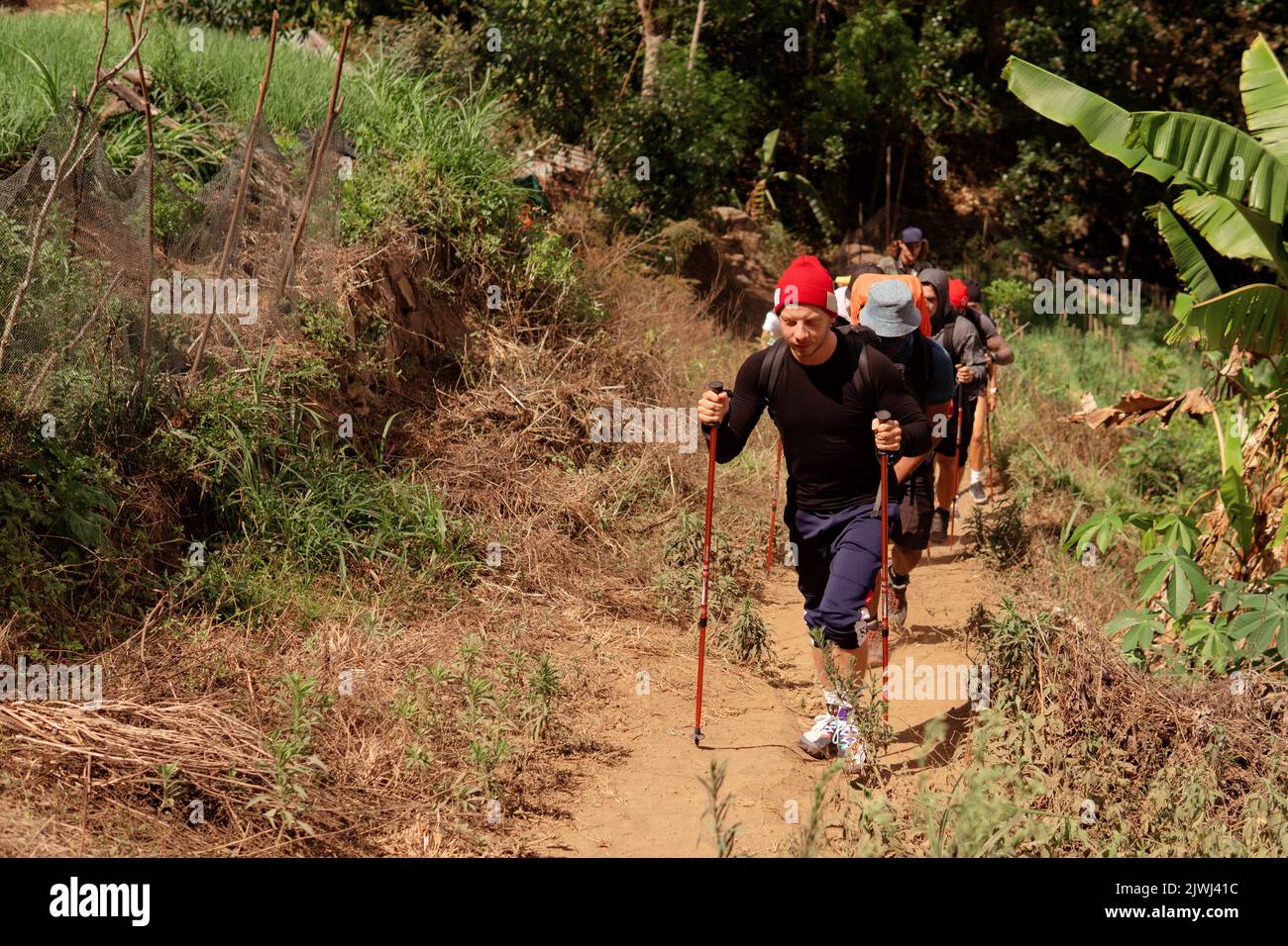 Group hike sun hi-res stock photography and images - Alamy