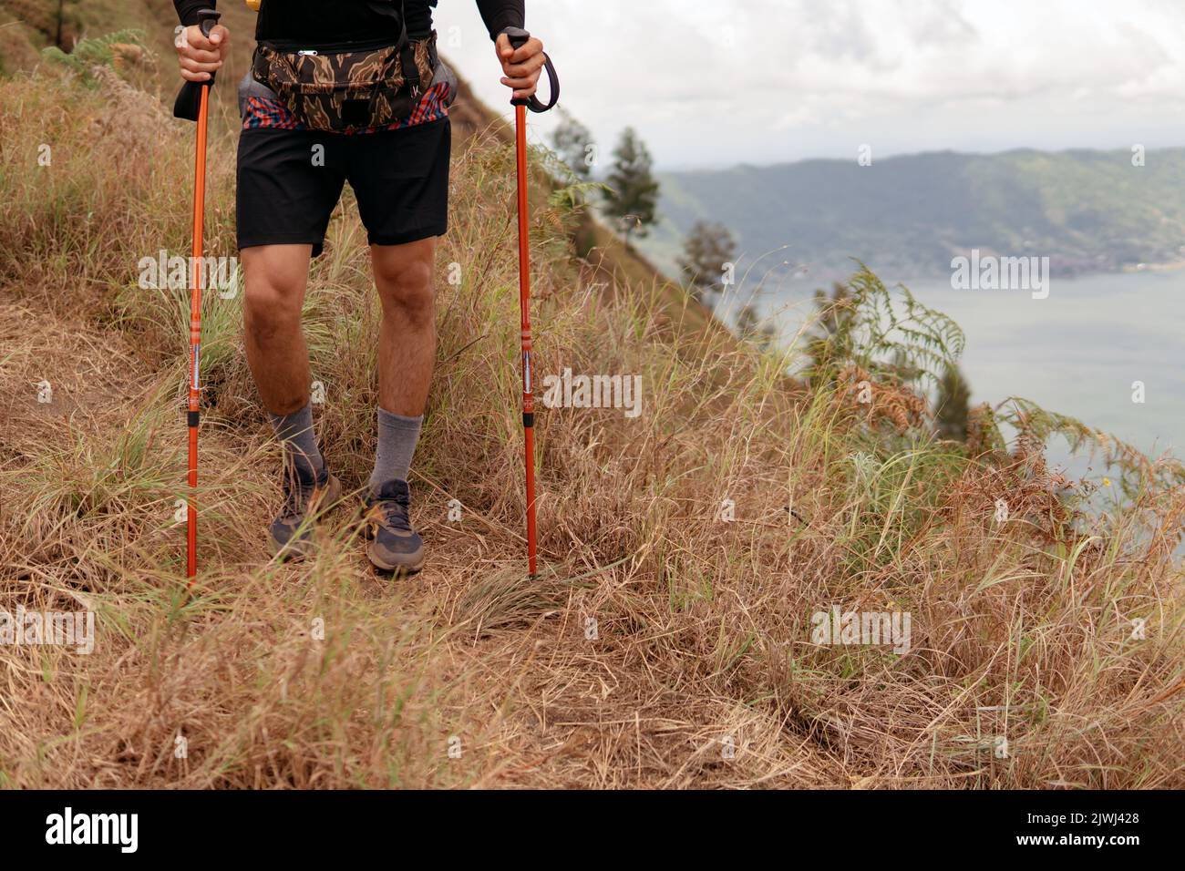 Man trekking in mount hi-res stock photography and images - Alamy