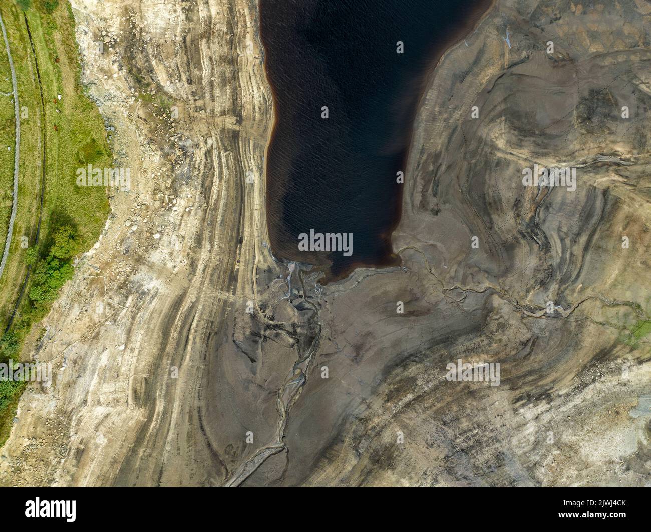 low water levels ina reservoir Stock Photo - Alamy