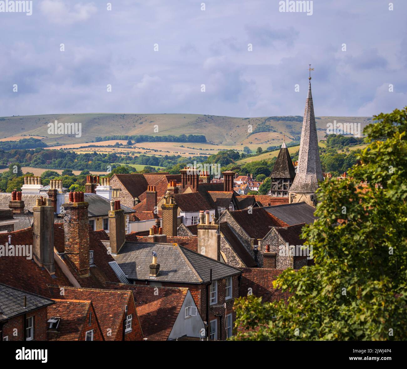 Over the rooftops to Kingston ridge on the south downs from the west ...
