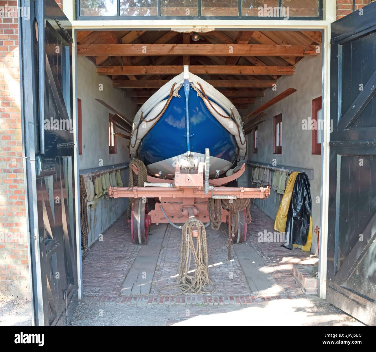 Rescue boat station hi-res stock photography and images - Alamy