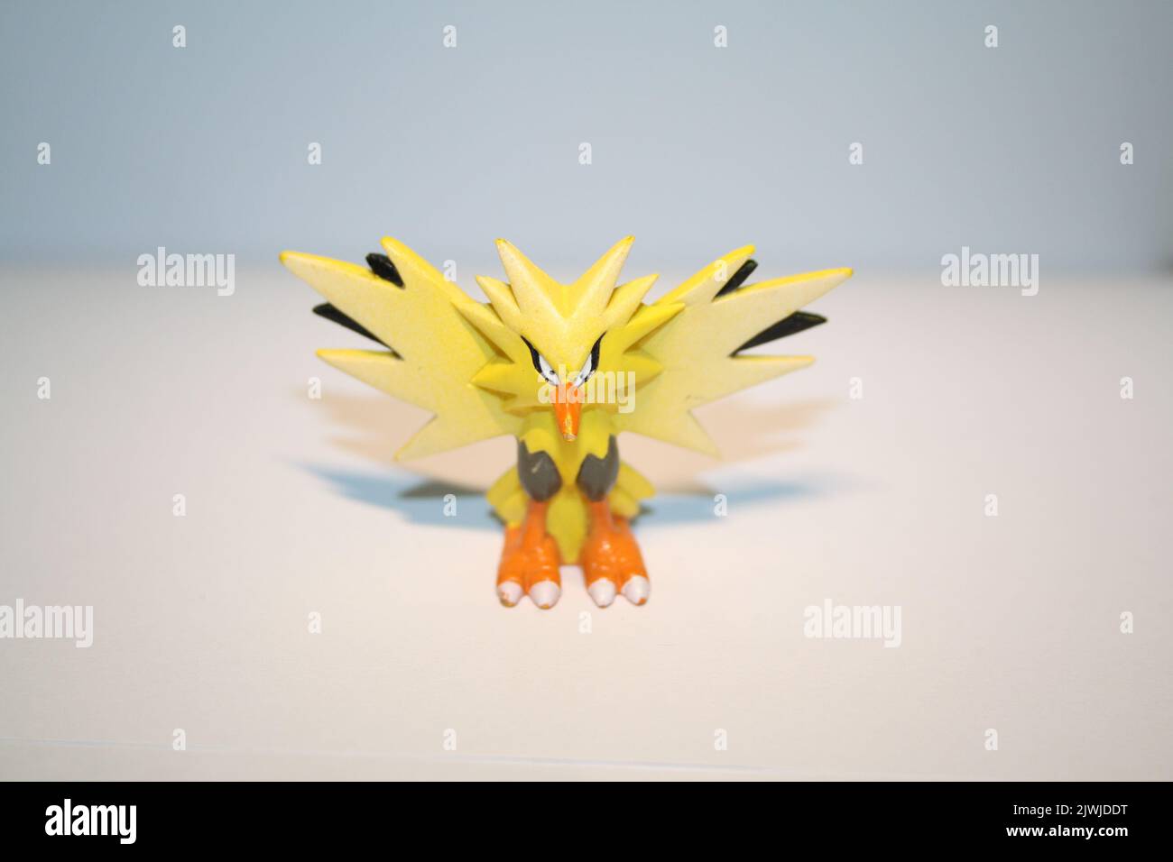 Pokemon Zapdos
