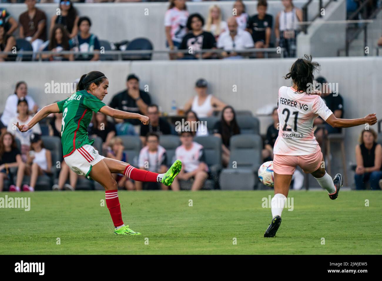 Mexico midfielder Carolina Jaramillo (8) has a shot blocked by Angel ...