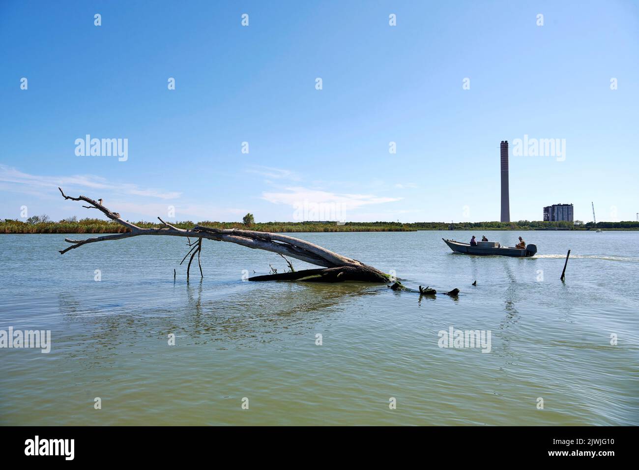 Pila (Ro), Italy, a view of the river Po Stock Photo - Alamy