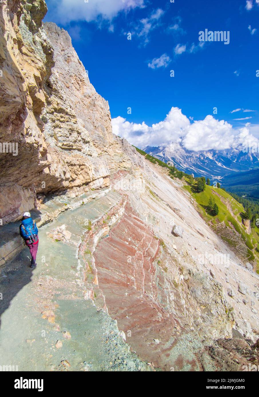 Dolomiti (Italy) - A view of Dolomites mountain range, UNESCO site ...