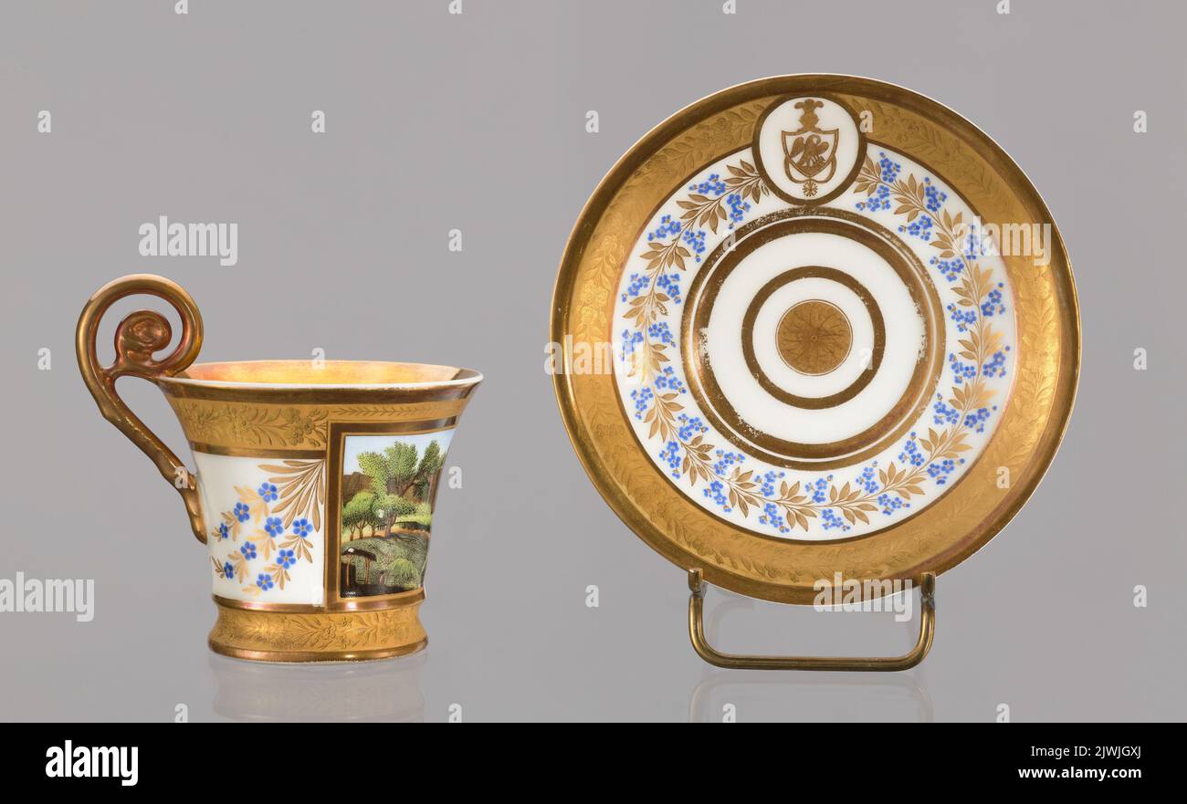 Miniatures with arc hi-res stock photography and images - Alamy