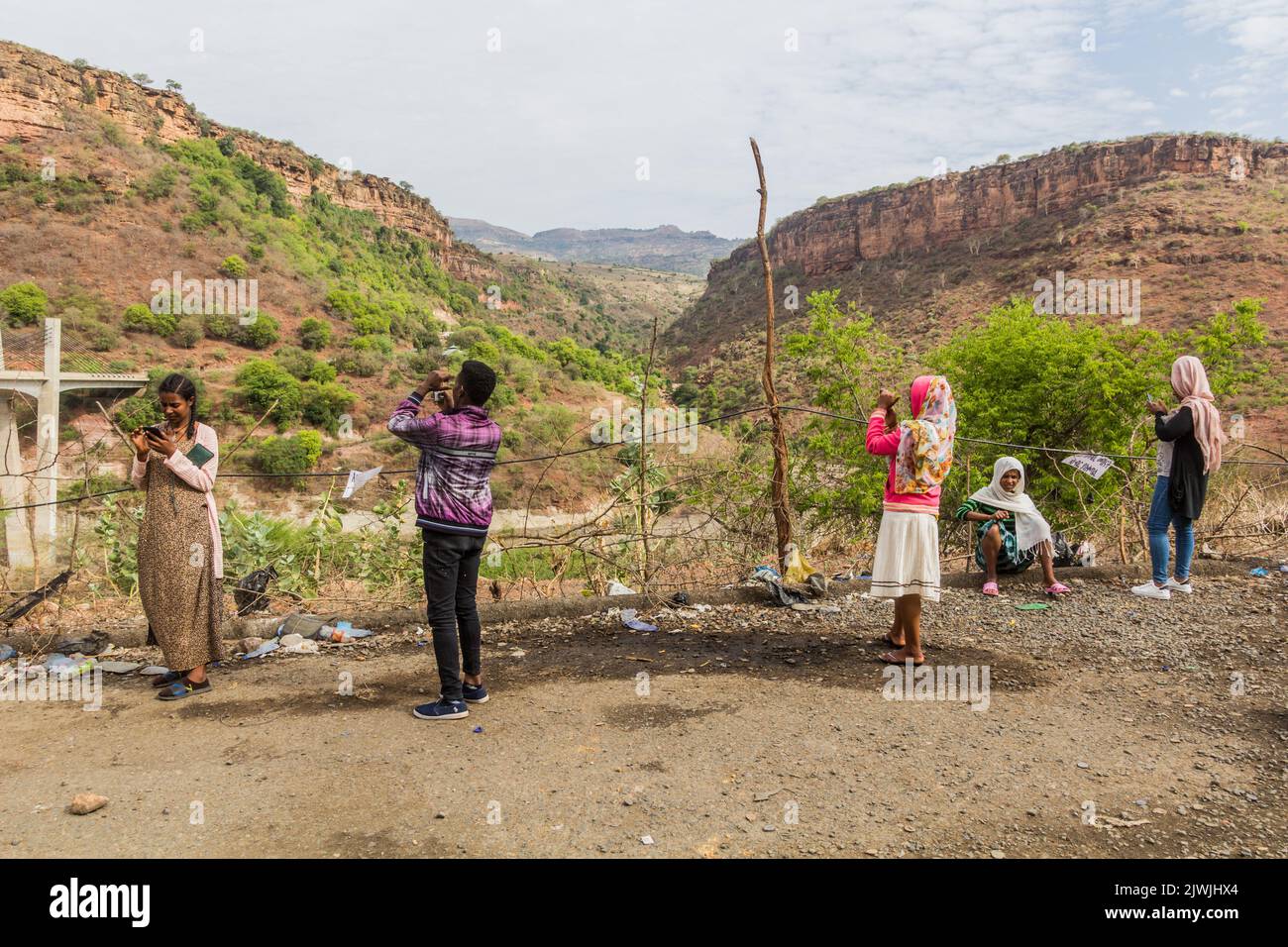 BLUE NILE, ETHIOPIA - APRIL 3, 2019: People observe Bridge on A3 ...