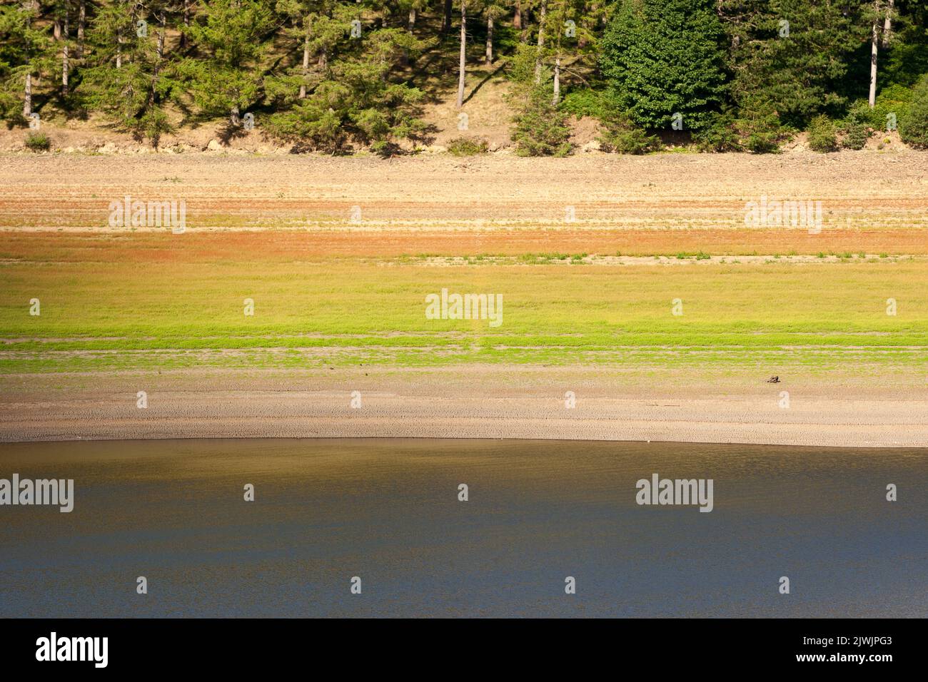 Howden Reservoir reservoir Upper Derwent Valley Derbyshire England ...
