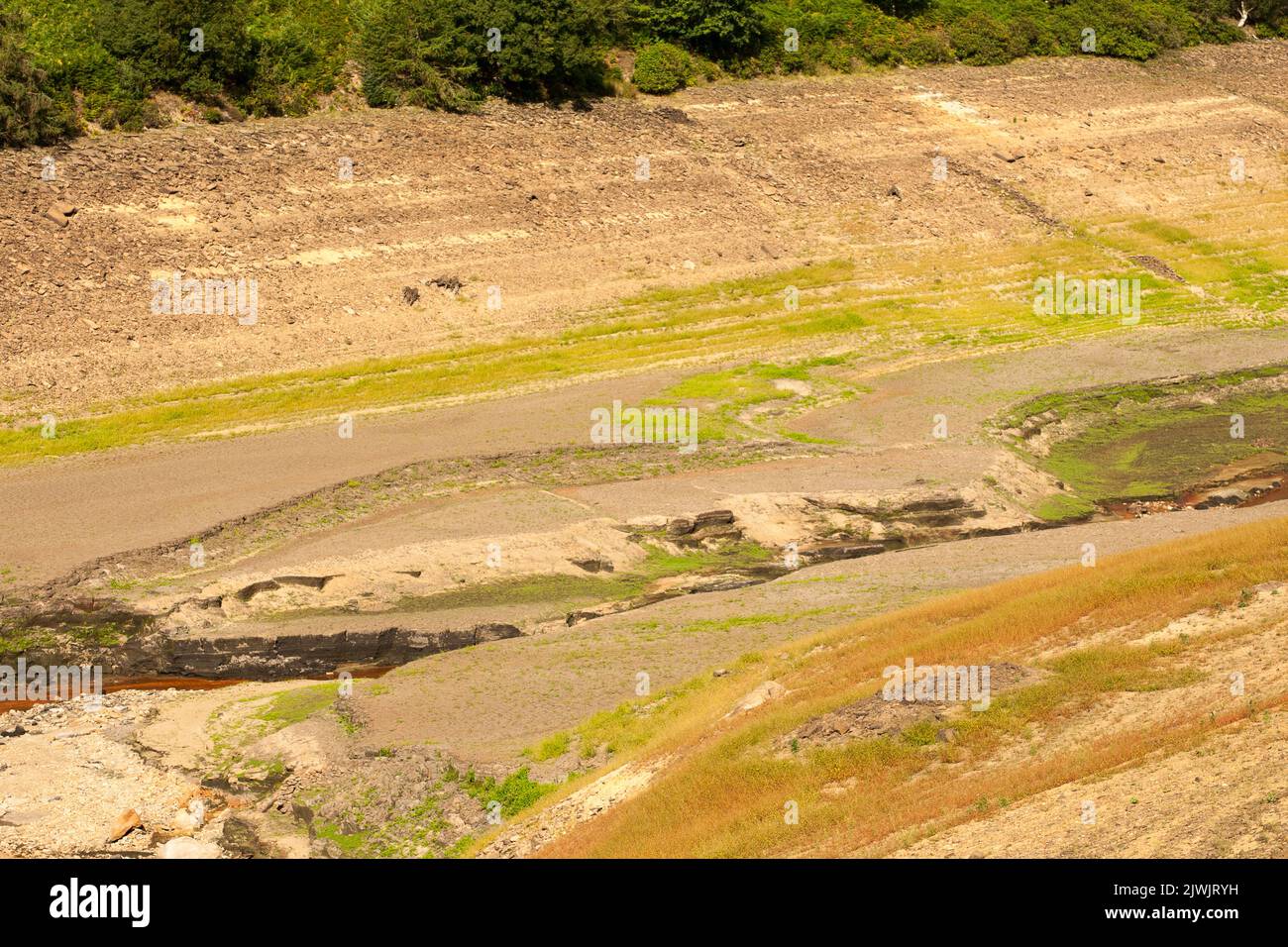Howden Reservoir reservoir Upper Derwent Valley Derbyshire England ...