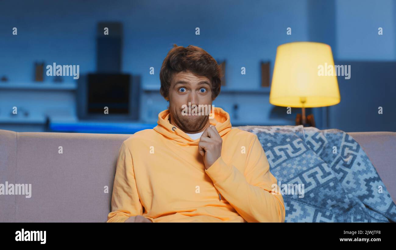 Scary living room with tv hi-res stock photography and images - Alamy