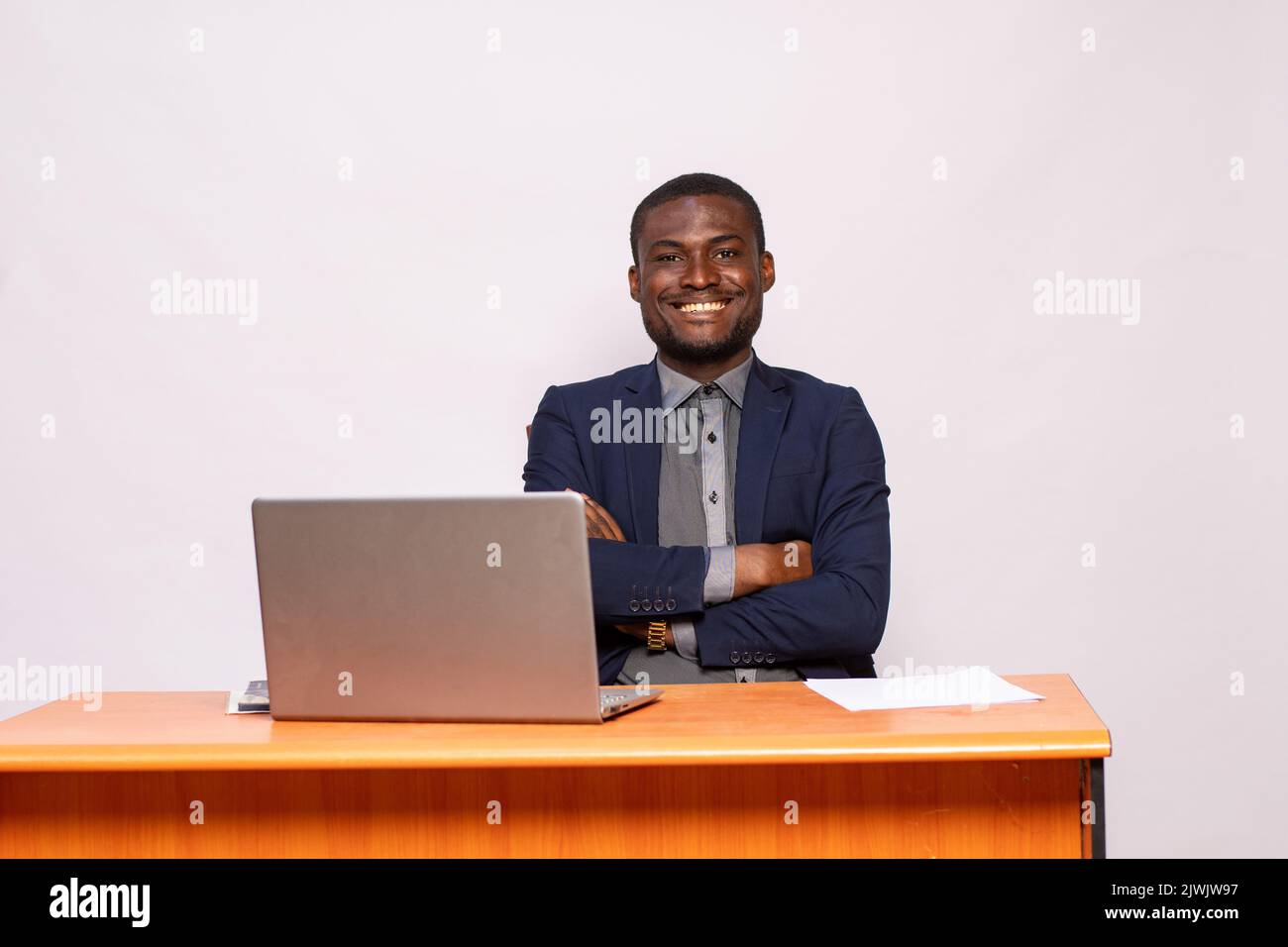 Nigerian man portrait hi-res stock photography and images - Alamy