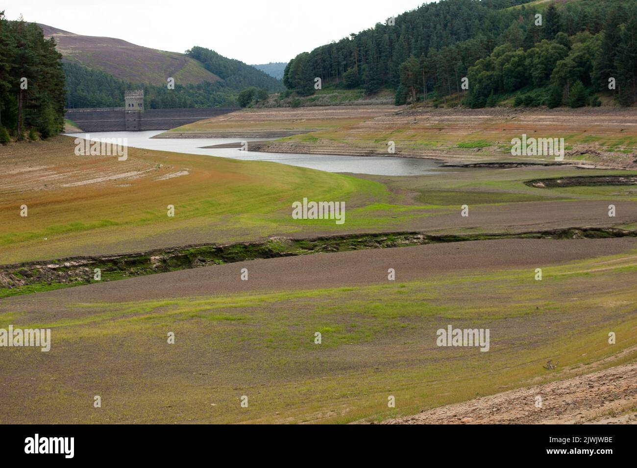 Howden Reservoir reservoir Upper Derwent Valley Derbyshire England ...