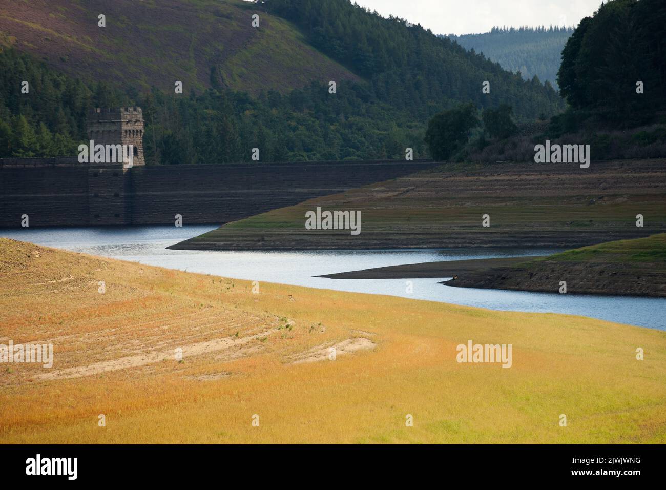 Howden Reservoir reservoir Upper Derwent Valley Derbyshire England ...