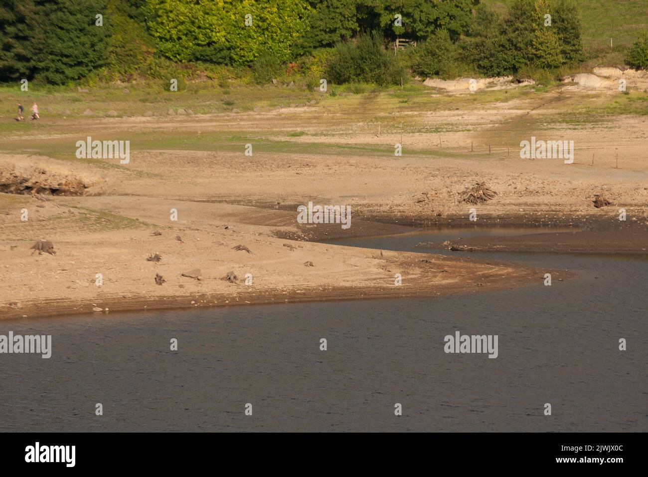 Howden Reservoir reservoir Upper Derwent Valley Derbyshire England ...