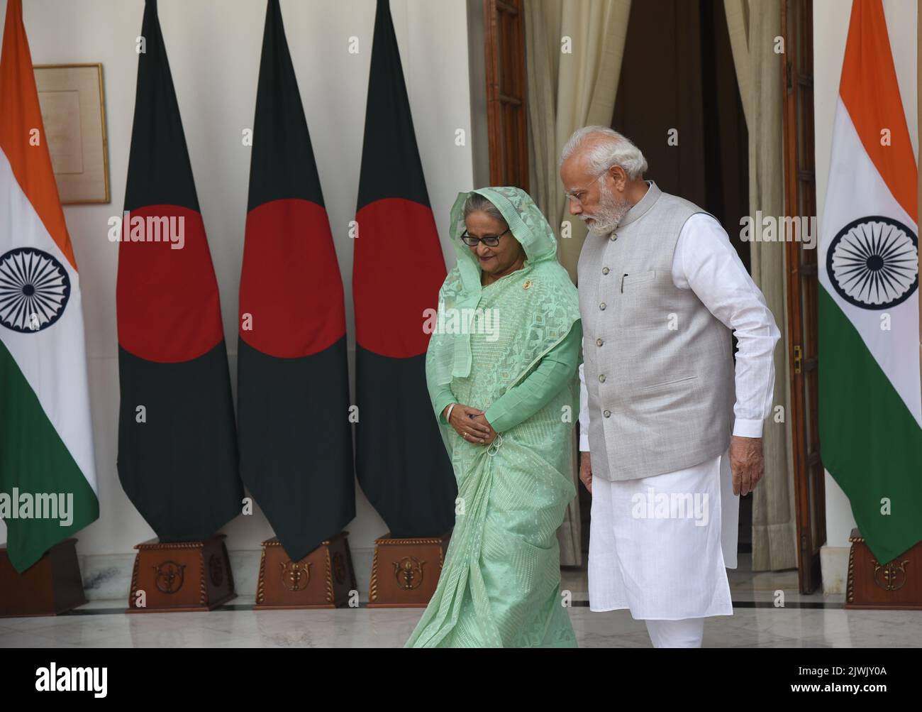 Sheikh hasina with modi hi-res stock photography and images - Alamy