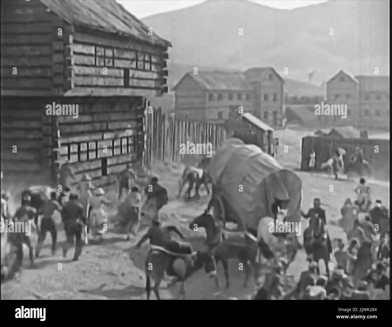 Last of the Mohicans vintage movie screen Stock Photo - Alamy