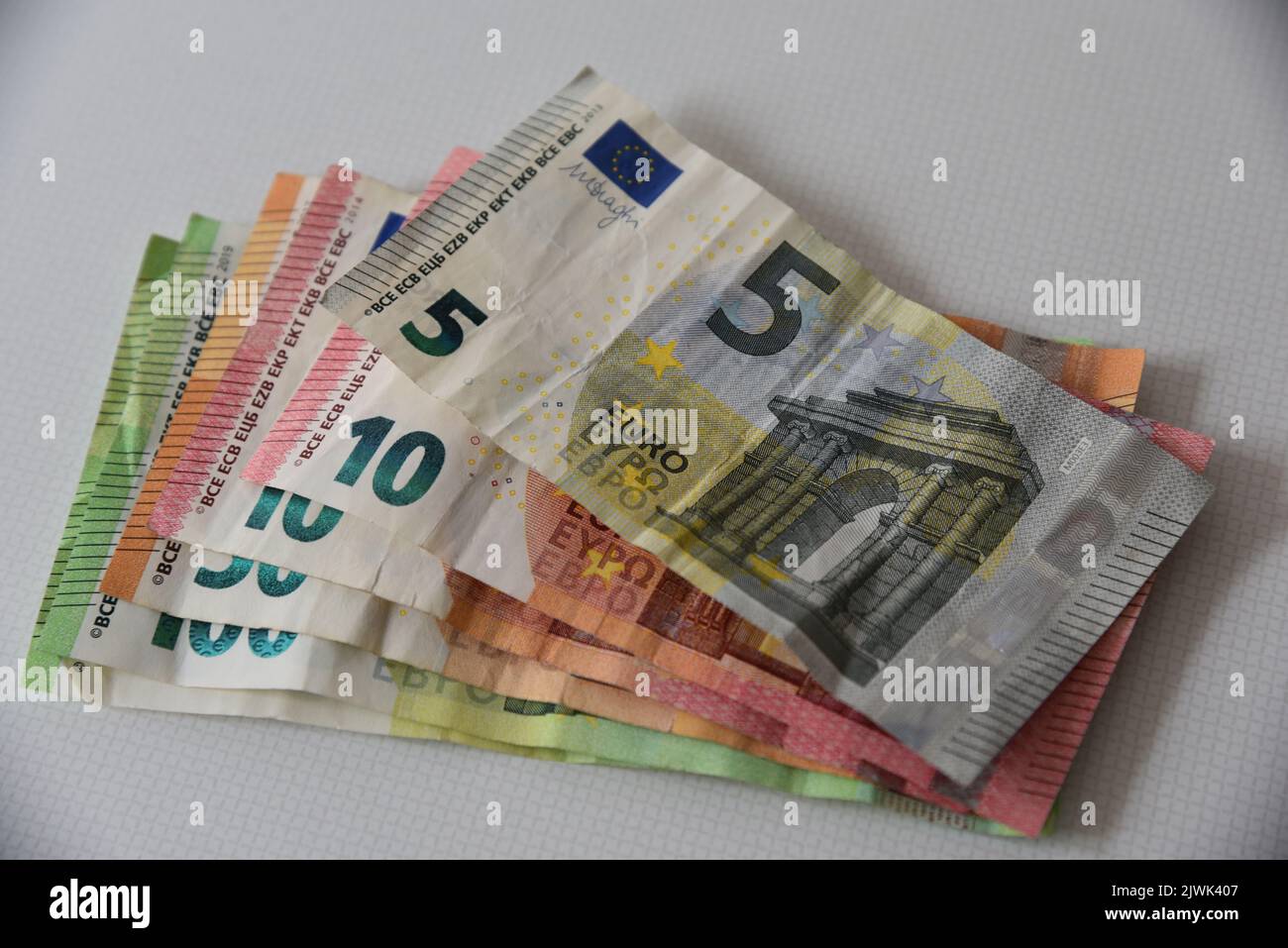 euro bank notes Stock Photo - Alamy