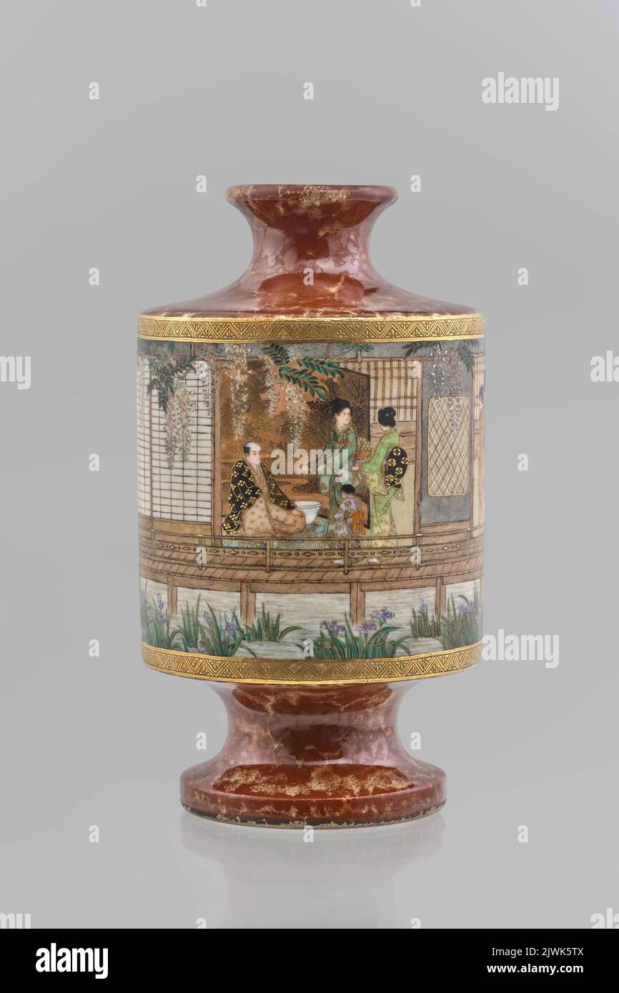 Japanese pottery workshop hi-res stock photography and images - Alamy
