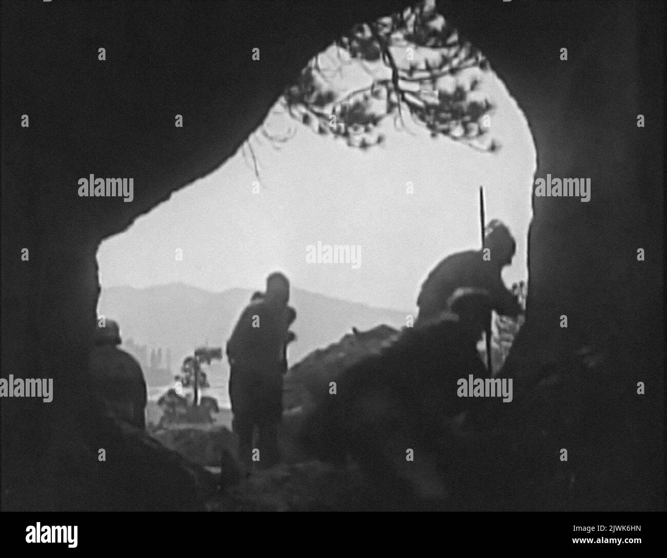 Last of the Mohicans vintage movie screen Stock Photo - Alamy