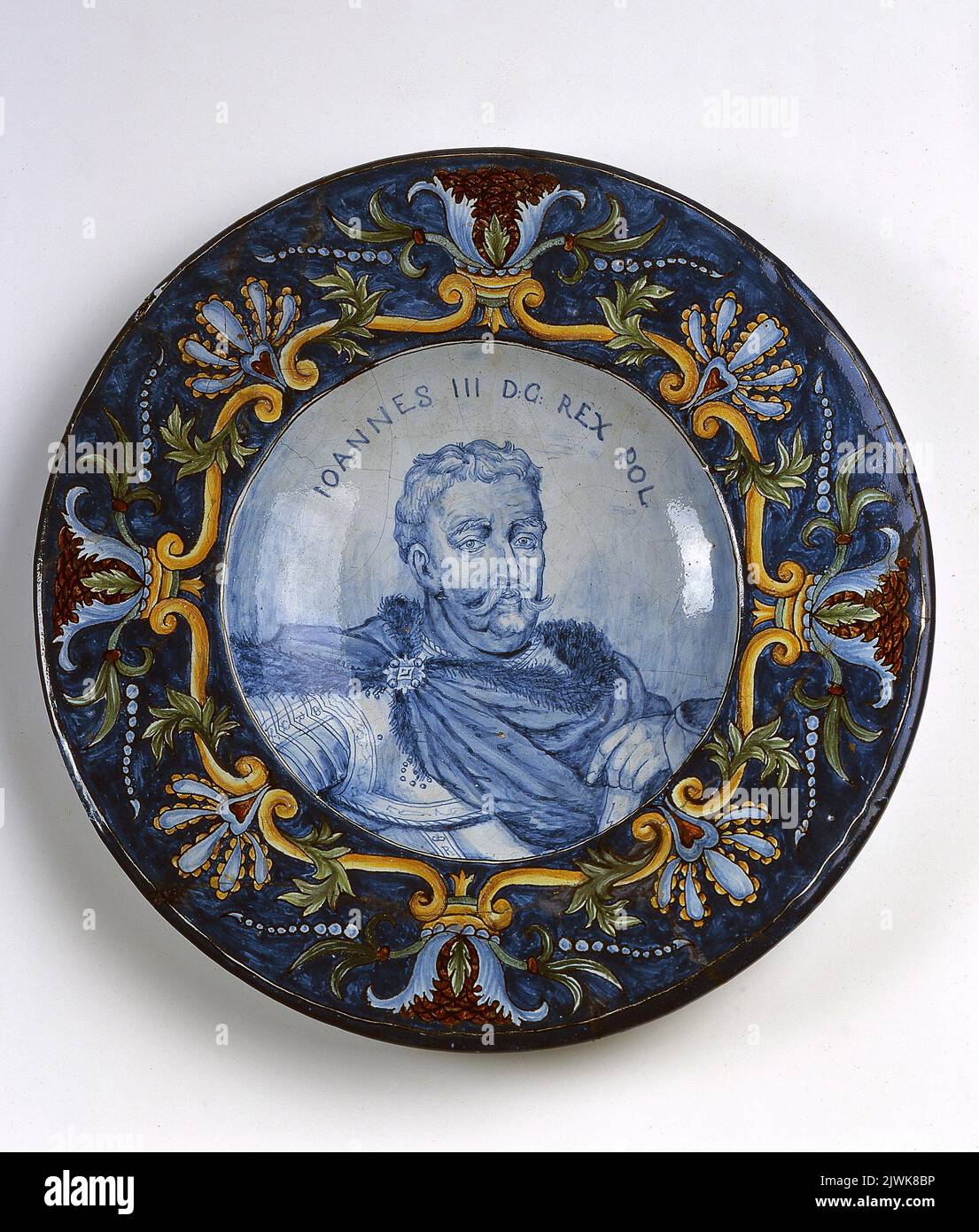 Platter. Nieborów (manufaktura majoliki ; 1881-1899), factory Stock ...