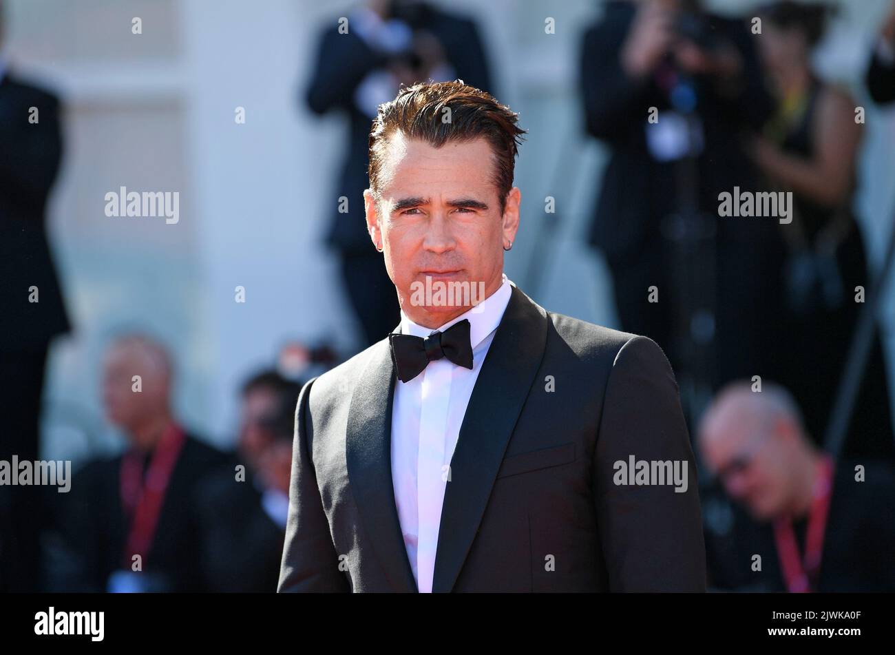 Venice, Italy. 5th Sep, 2022. Actor Colin Farrell poses on the red ...