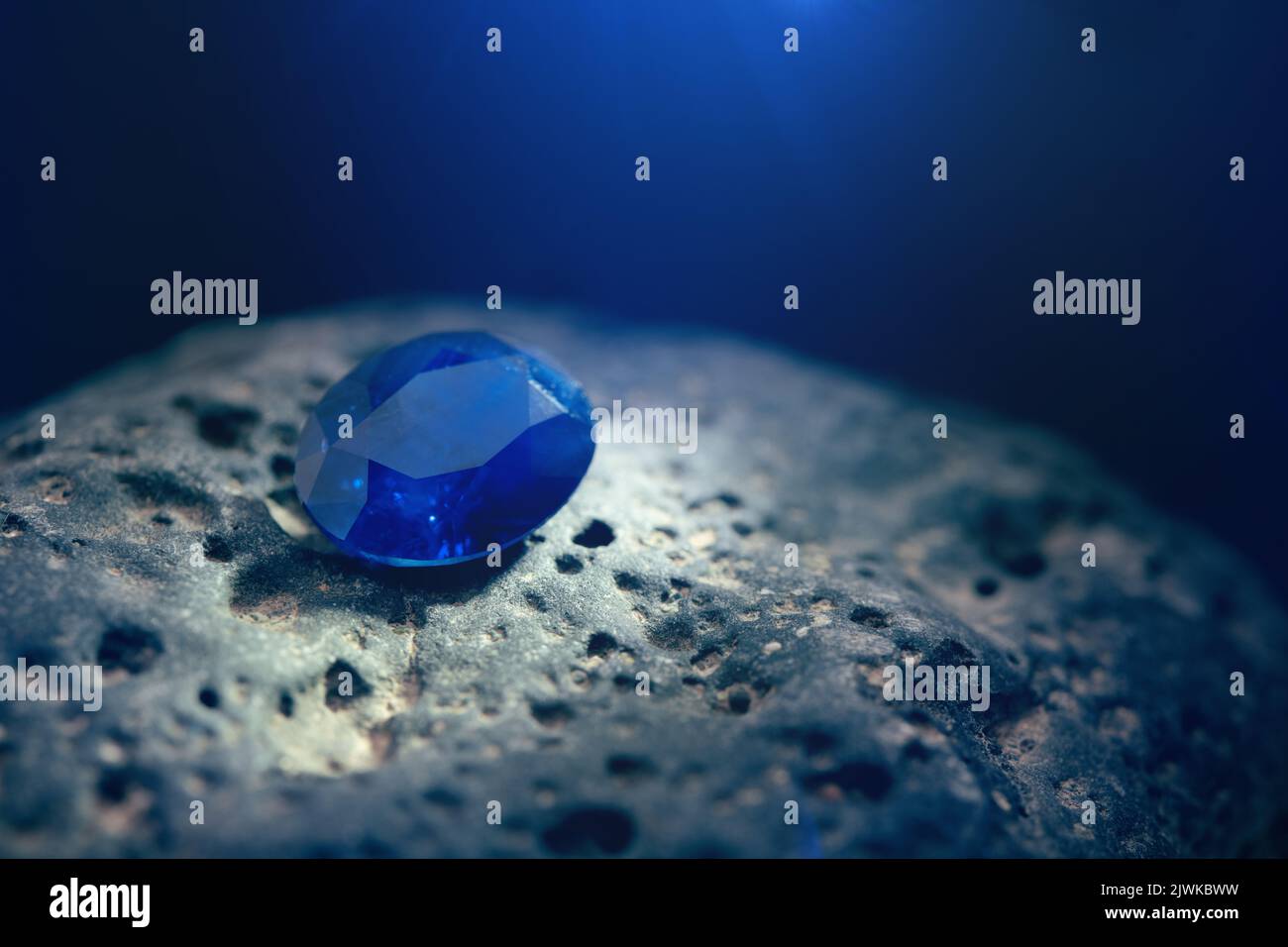 Luxury blue hi-res stock photography and images - Alamy