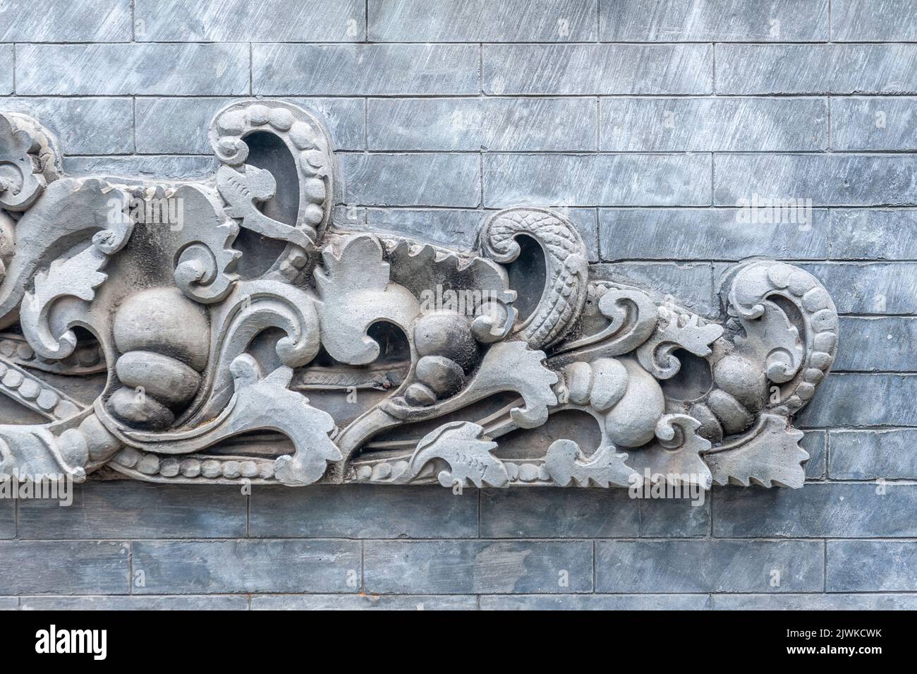 Traditional Balinese temple wall architectural decoration Stock Photo ...