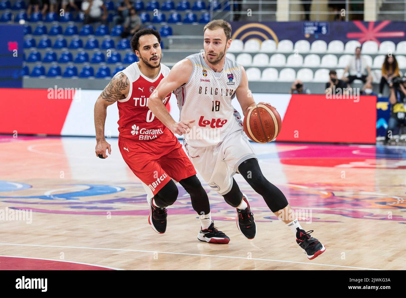 Turkey's Shane Larkin and Belgium's Alexandre Libert pictured during a ...