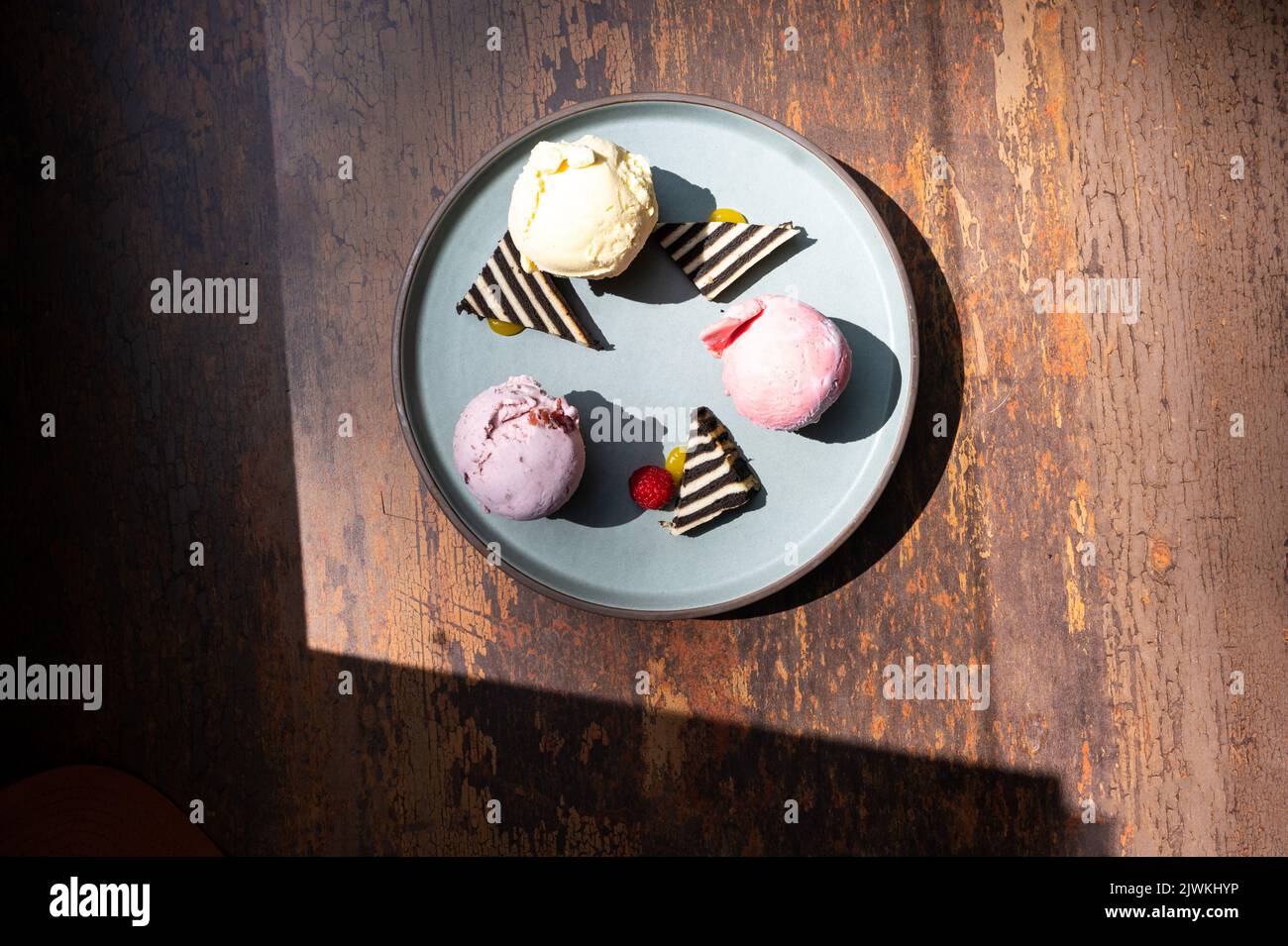 Scopes ice cream hi-res stock photography and images - Alamy