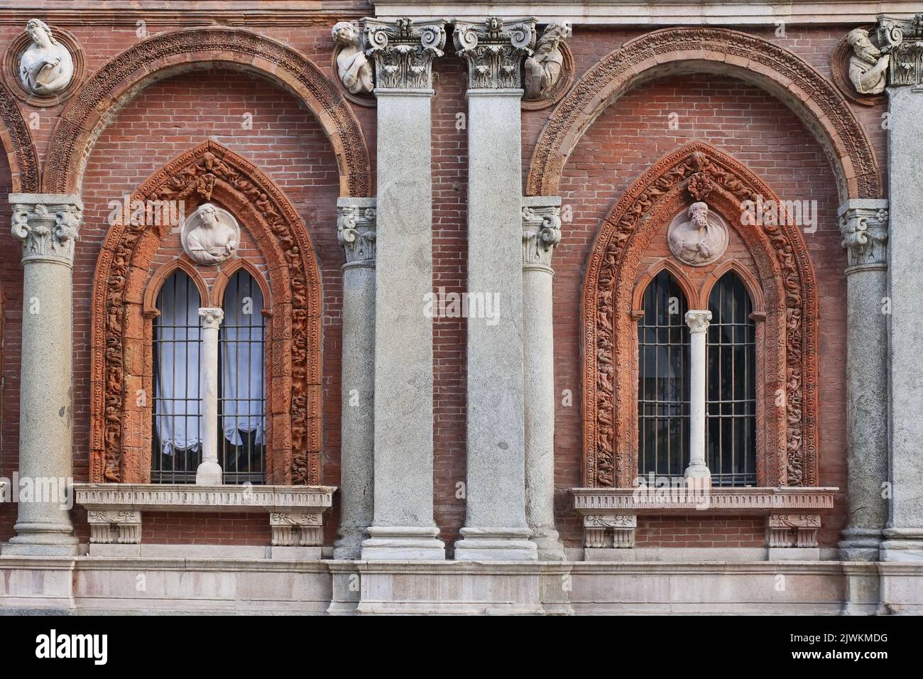 "University statale building" - Historic facade of Milan Public ...