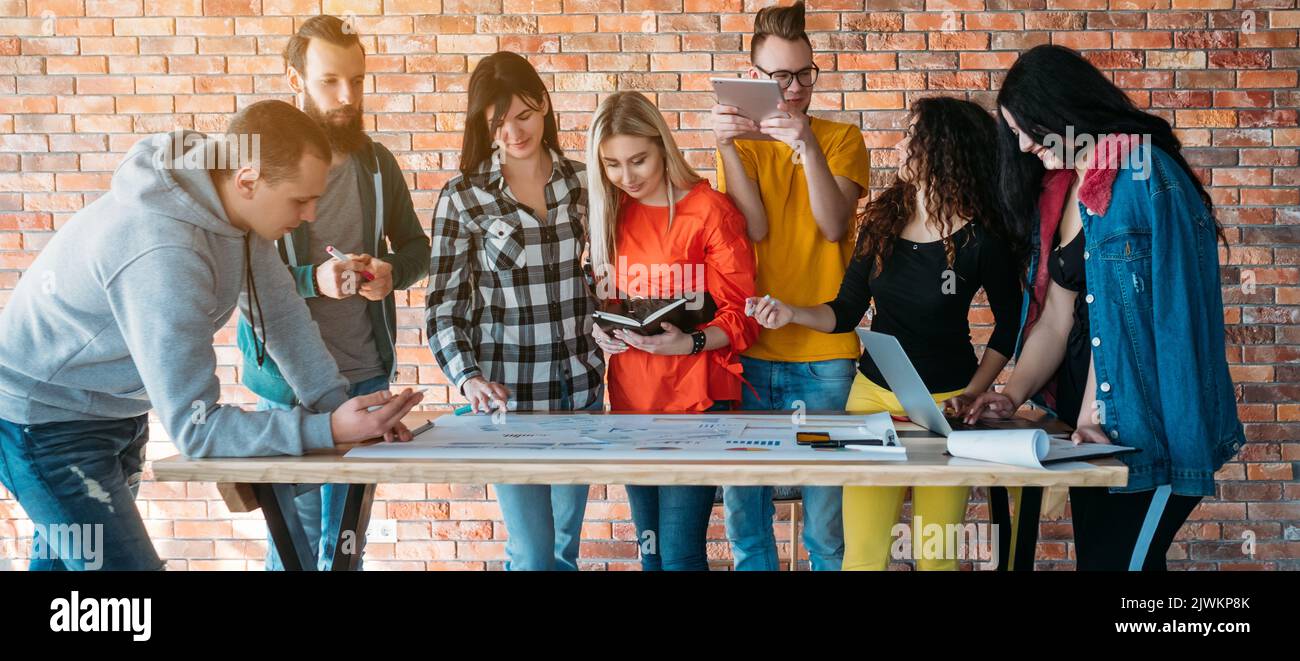 millennials project modern openspace environment Stock Photo - Alamy