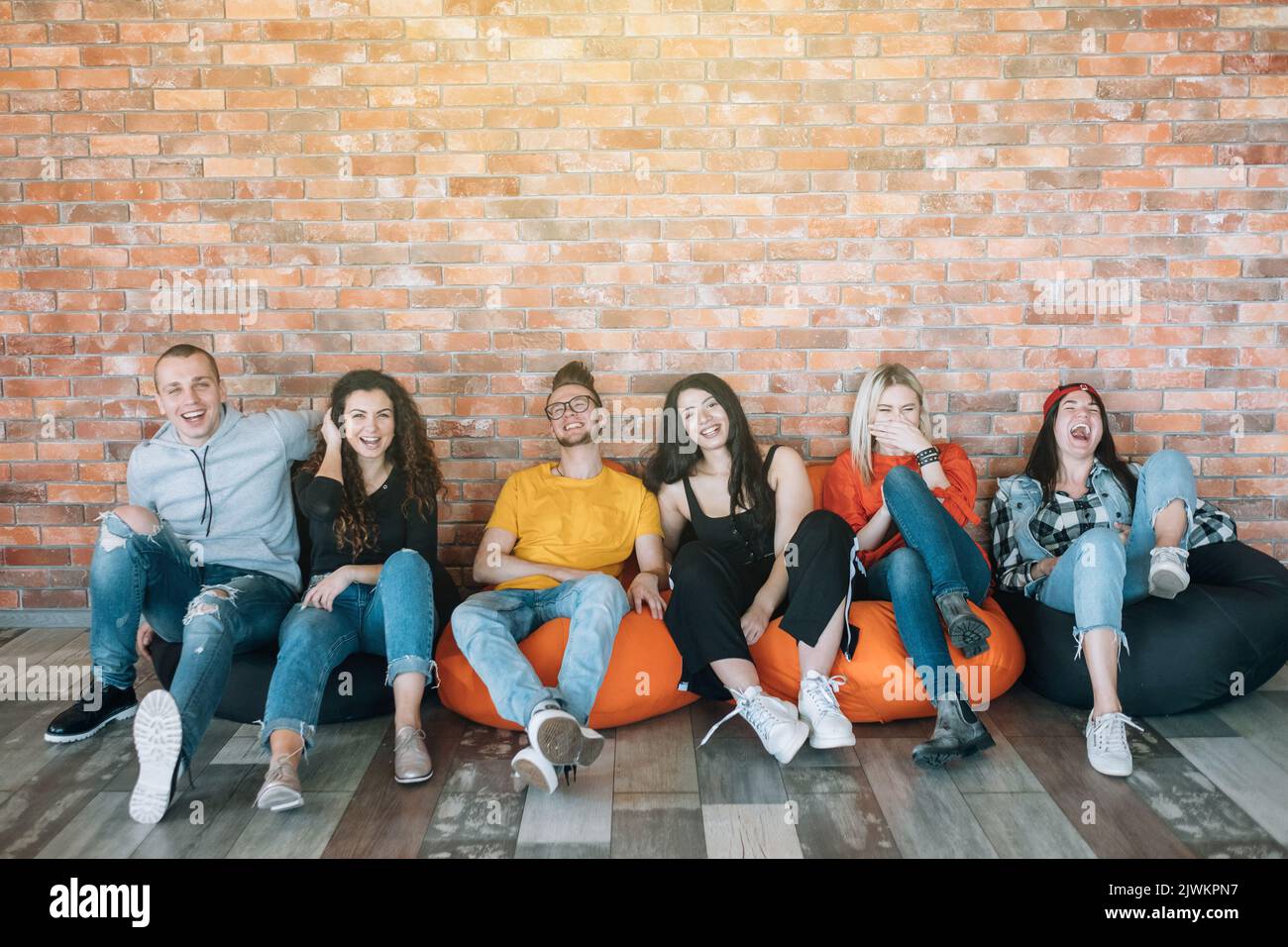 Work culture fun hi-res stock photography and images - Alamy