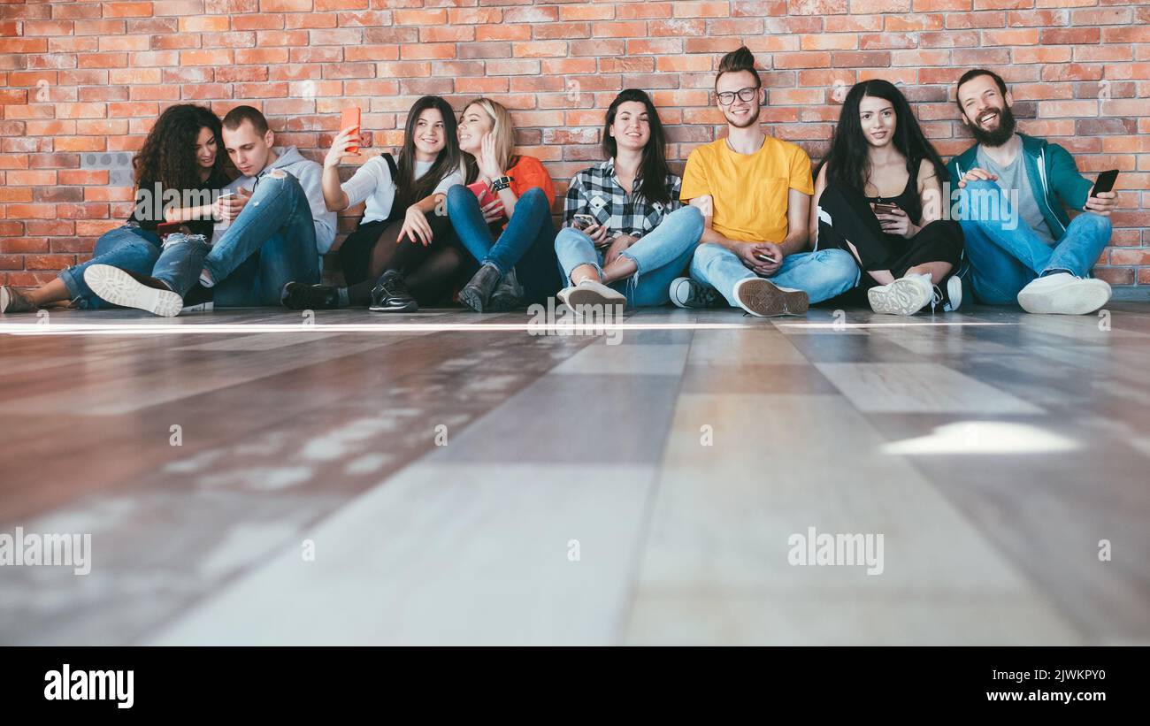 Lifestyle floor hi-res stock photography and images - Alamy
