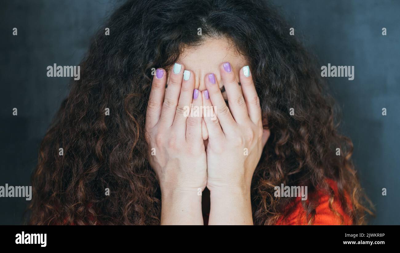 Embarrassed hi-res stock photography and images - Alamy