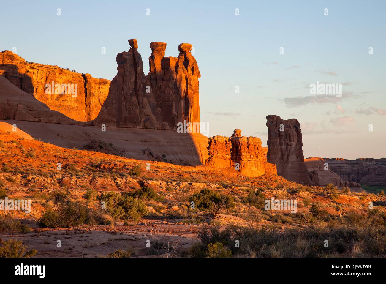 The Three Gossips and Sheep Rock, rock formations in the Courthouse ...