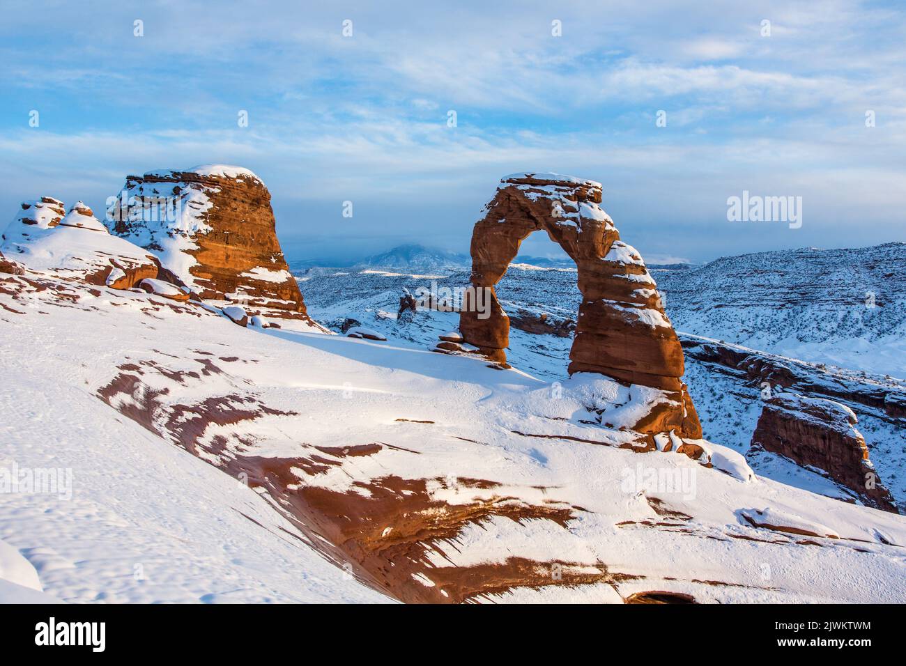Layers of arches hi-res stock photography and images - Alamy