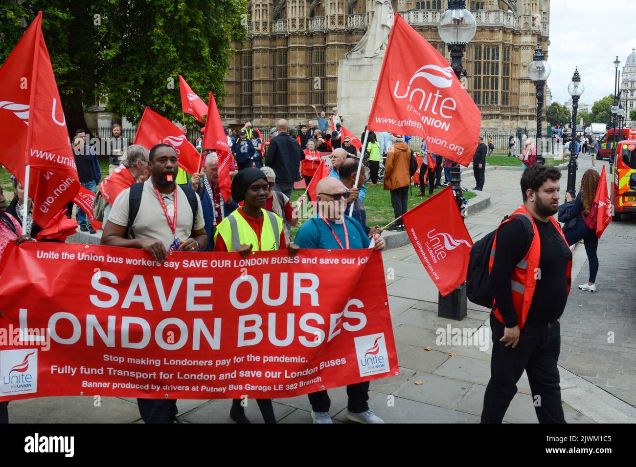Jeremy corbyn save our london buses hi-res stock photography and images ...