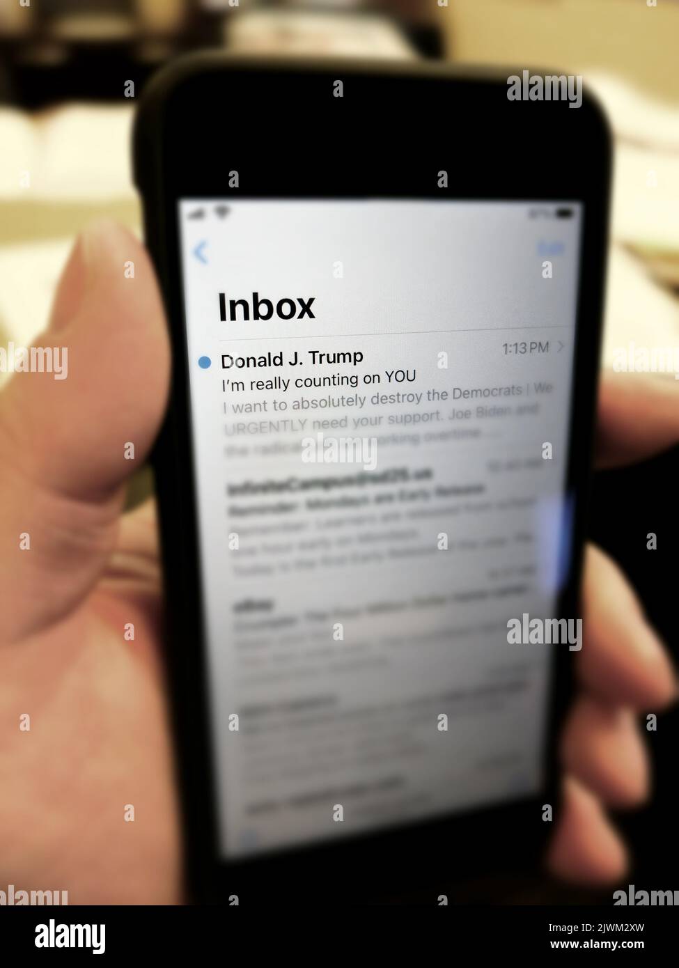 Donald Trump sending email wanting donations and political support ...