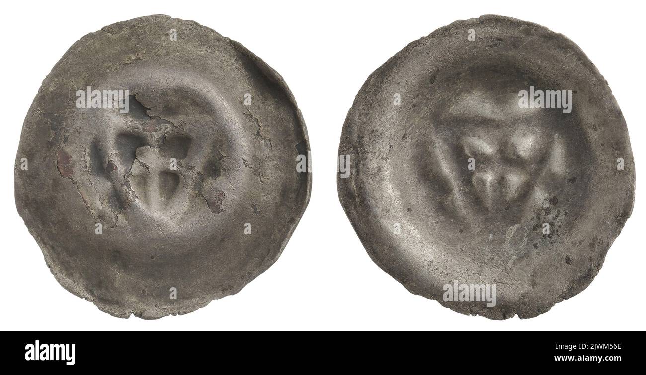 Shield with a cross i icono hi-res stock photography and images - Alamy