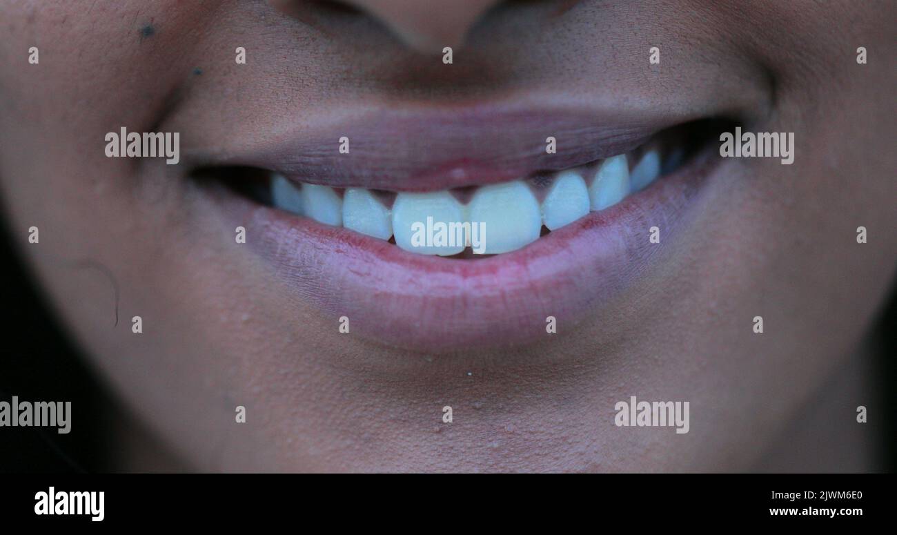 Face cracking woman hi-res stock photography and images - Alamy