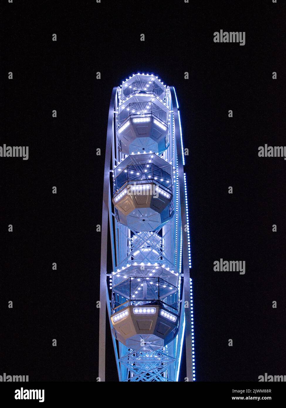 Ferris Wheel 2 Stock Photo - Alamy