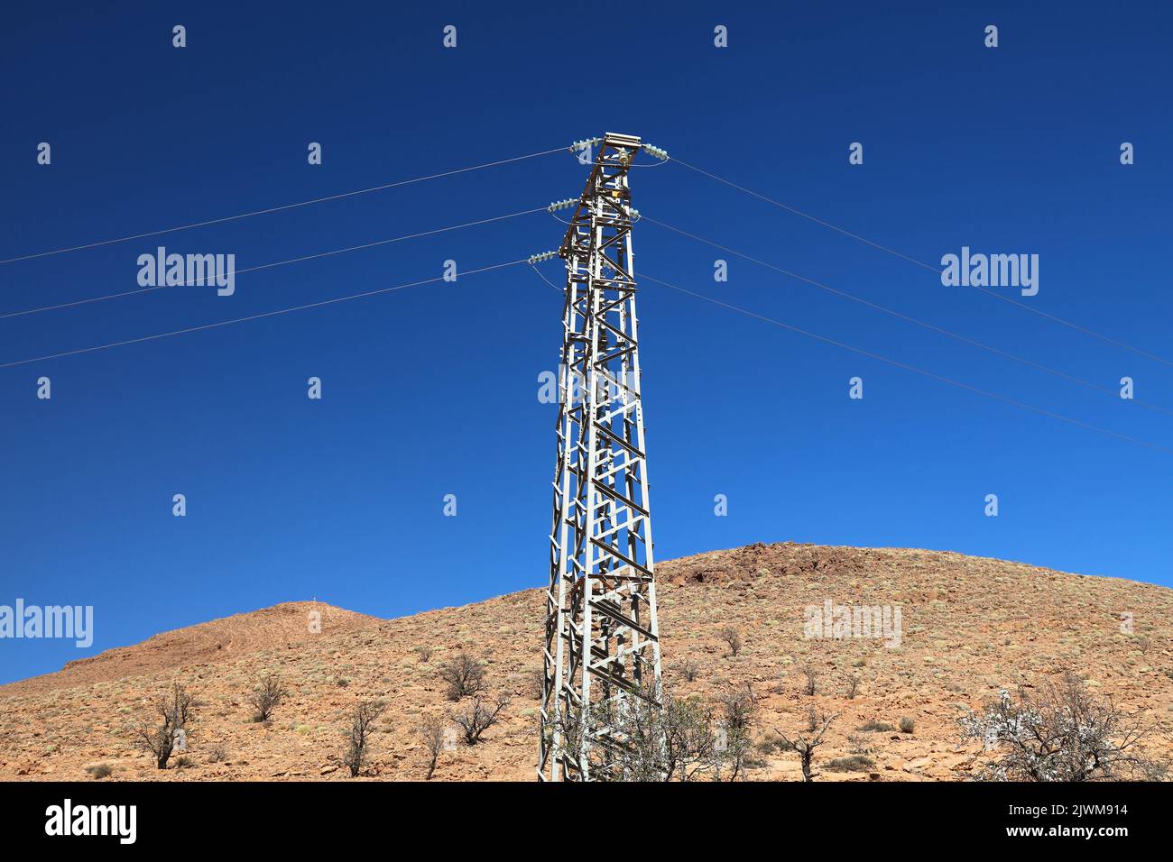 Utility pole in desert hi-res stock photography and images - Alamy