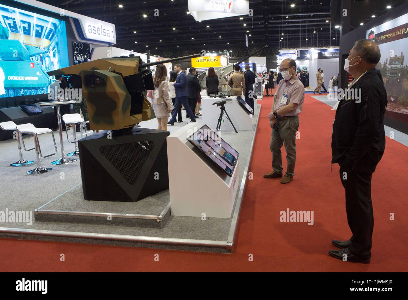 Parkked, Nonthaburi, Thailand. 1st Sep, 2022. Defense and Security Expo ...