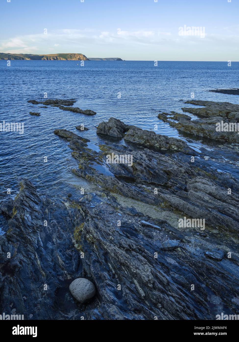 Portscatho shore, Cornwall UK Stock Photo - Alamy