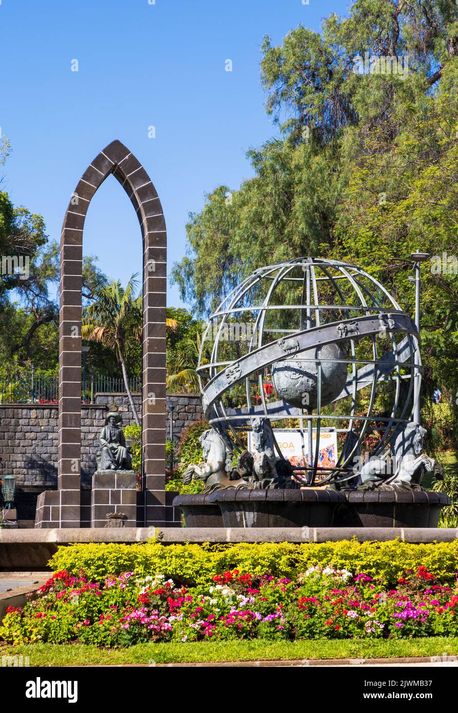 Rotunda do Infante roundabout, Funchal, Madeira, Portugal Stock Photo ...