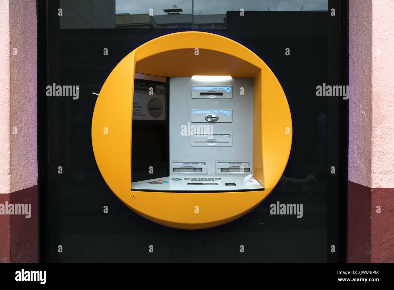 Banking fancy hi-res stock photography and images - Alamy