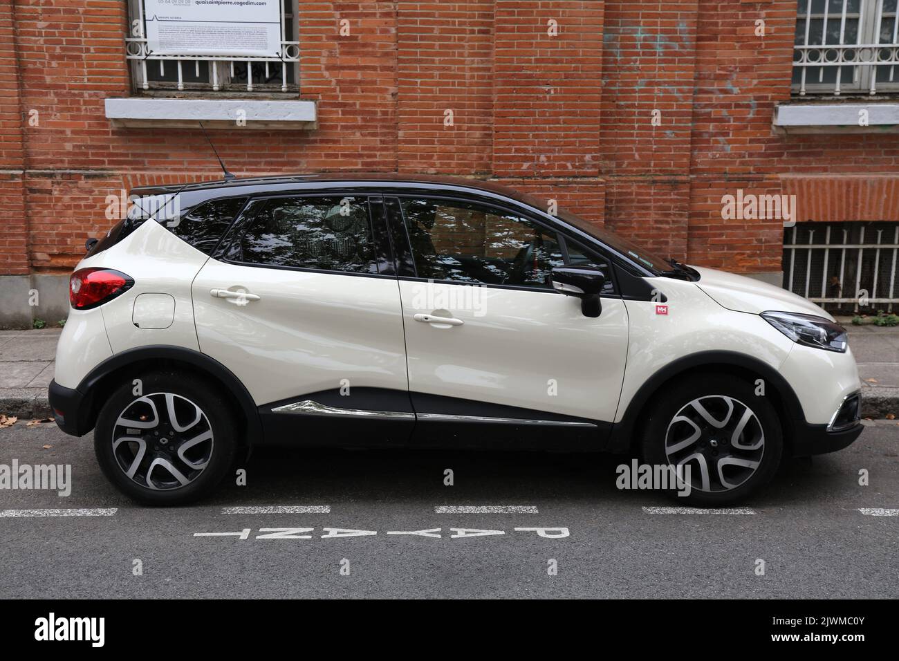 Renault Captur White Interior
